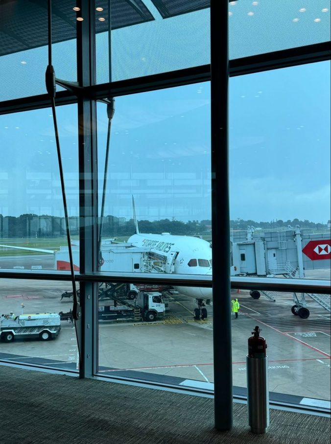 [Airline Review] – Singapore Airlines B787 – 10 (SQ713) – Business ...